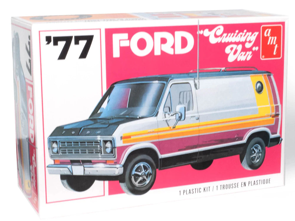 amt 1108 1/25 1977 Ford Cruising Van Skill Level 2 Model Kit — White ...