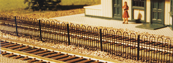 Atlas 2850 N Scale Hairpin Style Fence Kit — White Rose Hobbies