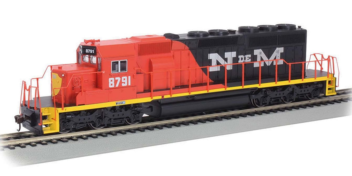 Bachmann 67028 HO Scale EMD SD40-2 Diesel NdeM 8791 — White Rose Hobbies