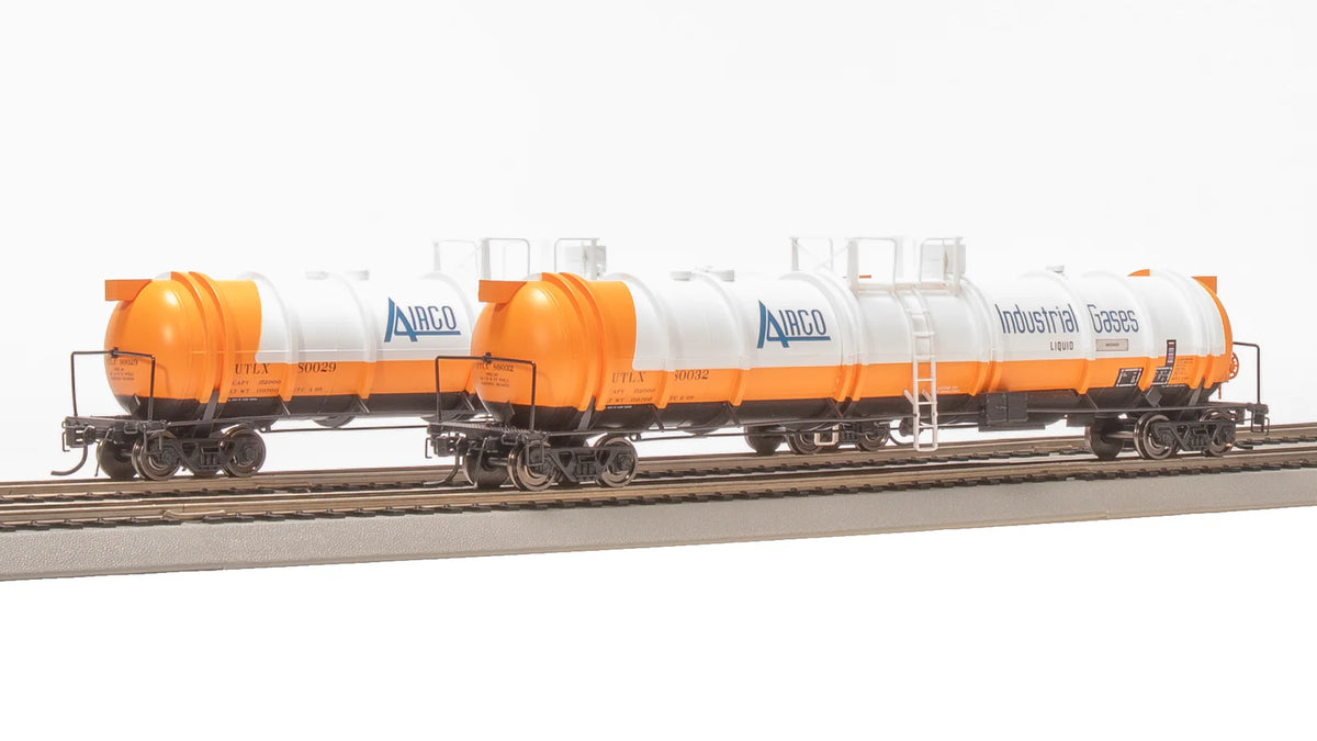 BLI 8030 HO Scale Cryogenic Tank Car Industrial Gases AirCo UTLX (2 Pa ...