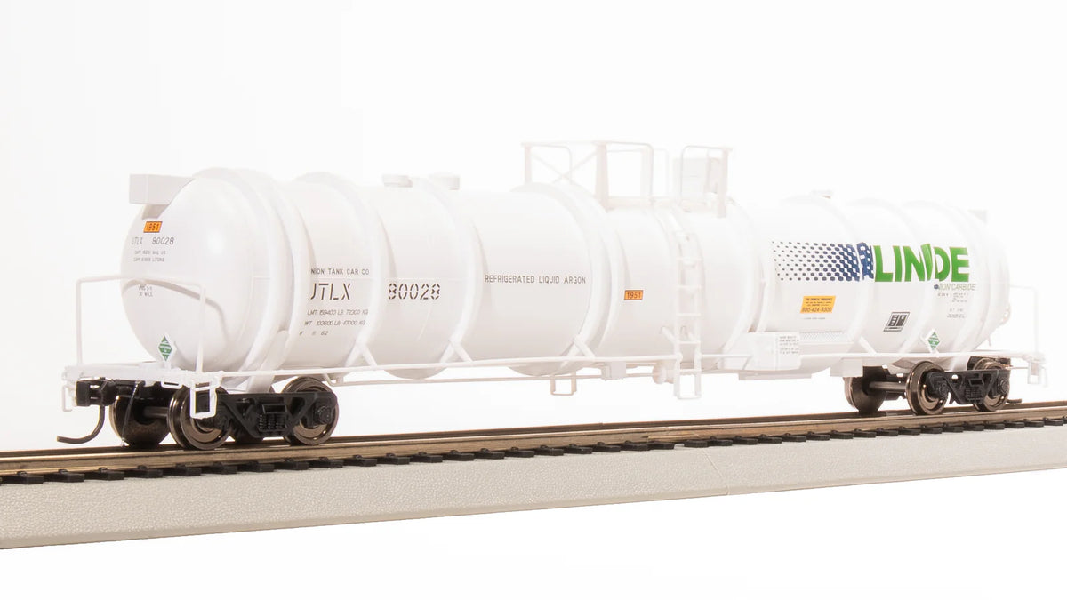 BLI 8036 HO Scale Cryogenic Type C Tank Car Linde UTLX (2 Pack) — White ...