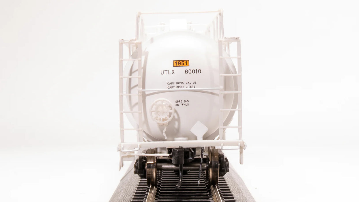 BLI 8044 HO Scale Cryogenic Type A Tank Car Linde UTLX — White Rose Hobbies