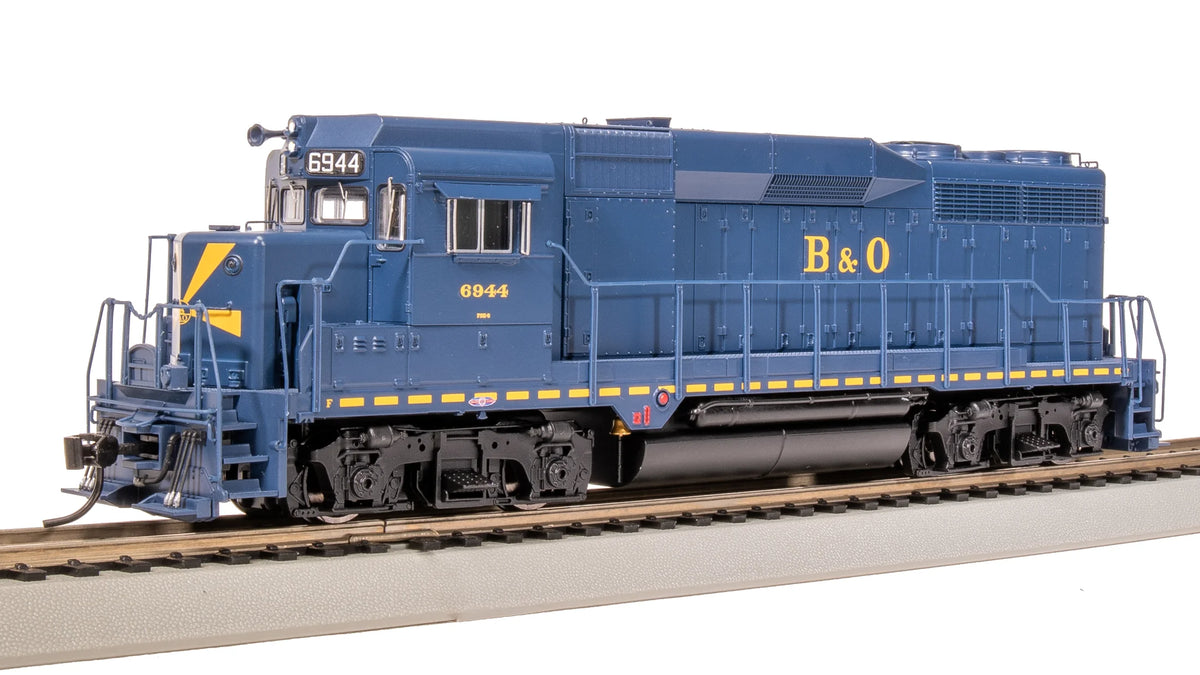 BLI 9565 HO Scale EMD GP30 Baltimore & Ohio "As-Delivered" B&O 6914 St ...