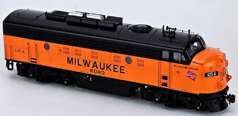 Bowser 24607 HO Scale EMD F7A Diesel Milwaukee Road MILW 125A DCC & So — White Rose Hobbies