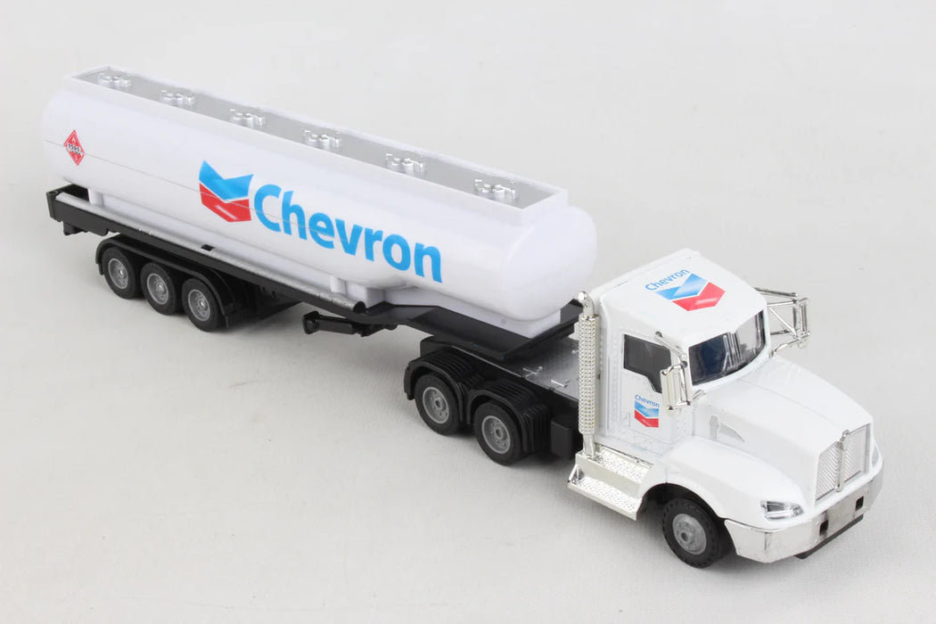 DARON RT182006 1/50 Chevron Gas Tanker Truck — White Rose Hobbies