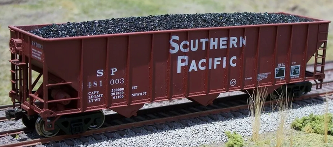 F&N Hobbies 81402 HO Scale Coal Load for Bowser 100 Ton 3 Bay Hopper ...