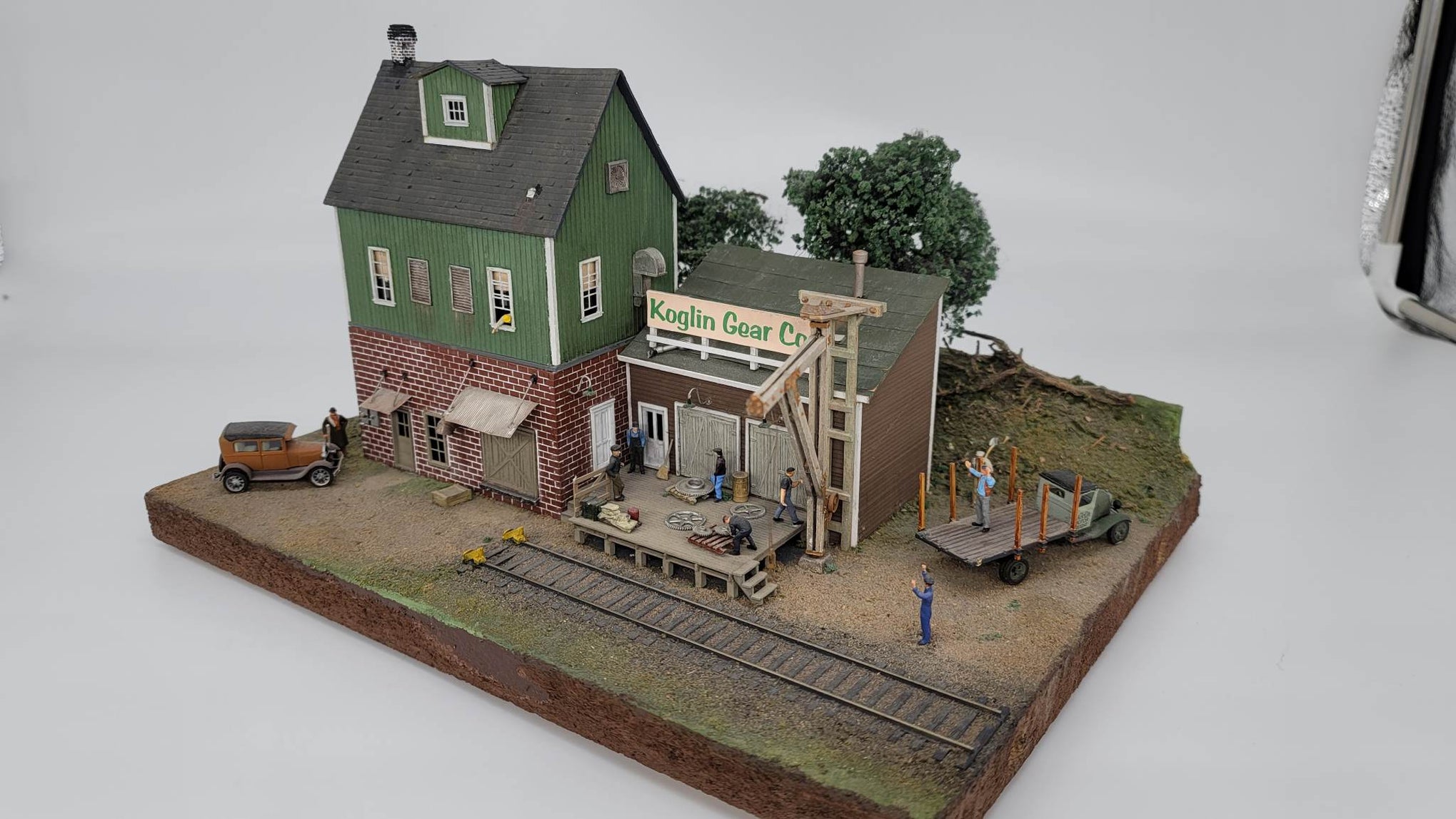 JL Innovative Design 561 HO Scale Koglin Gear Company Laser Cut Struct — White Rose Hobbies