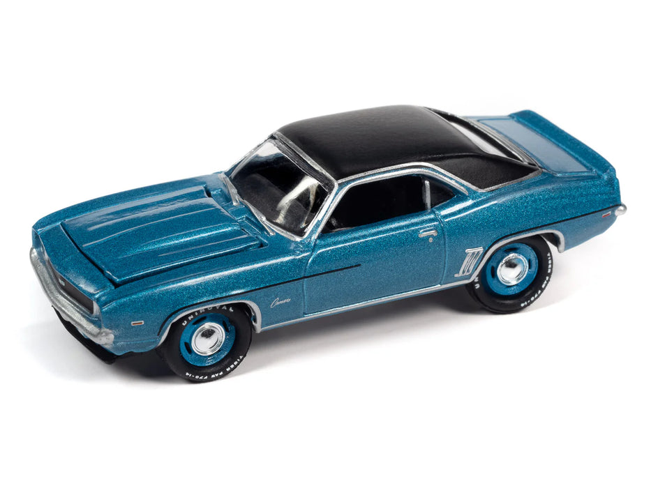 Johnny Lightning JLMC031A Muscle Cars USA Version A 1969 Chevy COPO Ca ...