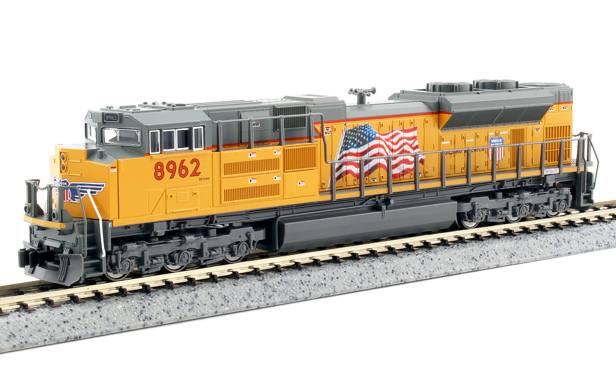 KATO 176-8529DCC N Scale EMD SD70ACe Union Pacific UP 8983 with DCC — White Rose Hobbies