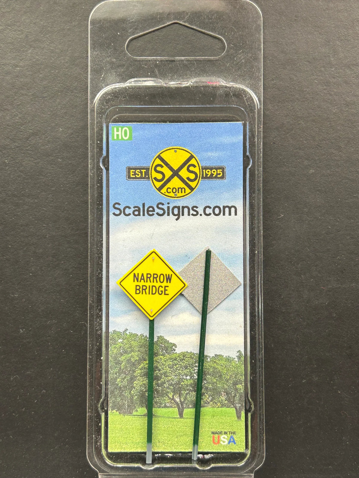 ScaleSigns HO-3079C HO Scale Narrow Bridge Sign (2 Pack) — White Rose ...