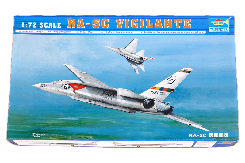 Trumpeter Scale Models 1616 1/72 RA-5C Vigilante Model Aircraft Kit ...