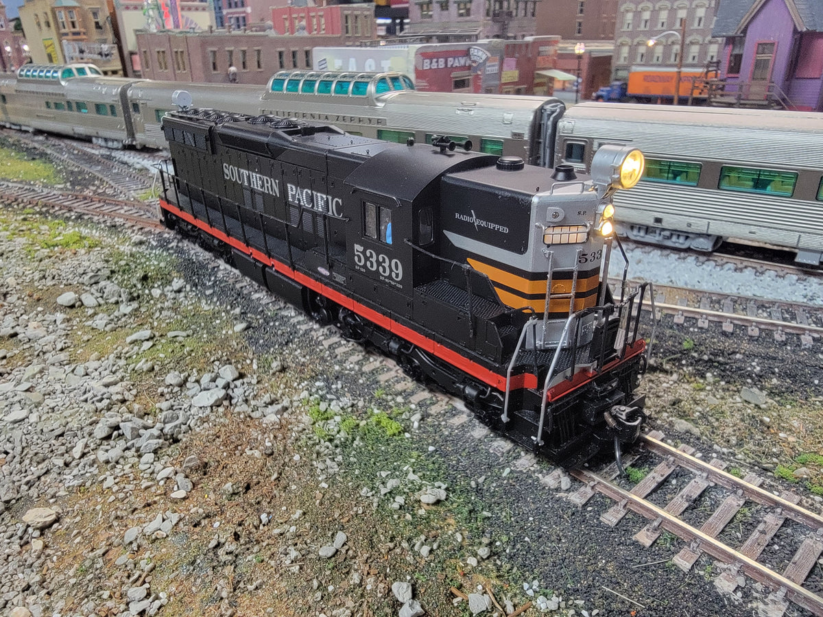 Walthers Proto 920-41621 HO Scale EMD SD9 Diesel SP 5339 DCC & Sound - — White Rose Hobbies