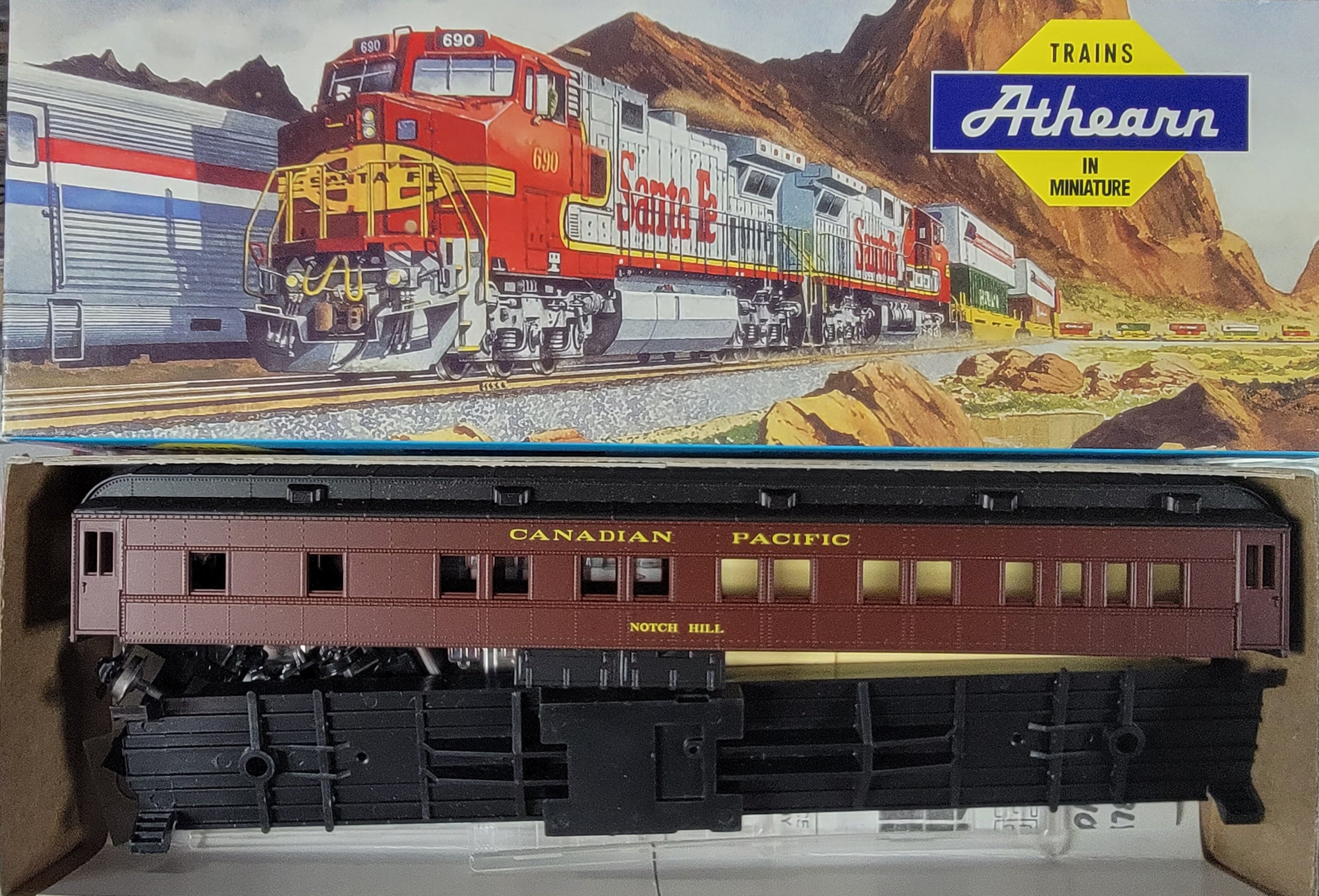 Athearn 2461 HO Scale Heavyweight Sleeper Car (Blue Box Kit) Canadian ...