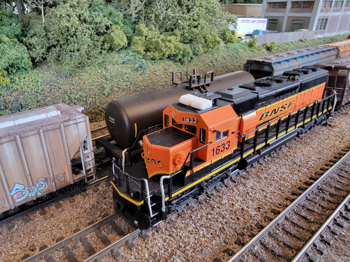 Kato N Scale EMD SD40-2 BNSF 1923 - Detailed Custom Numbered — White Rose Hobbies