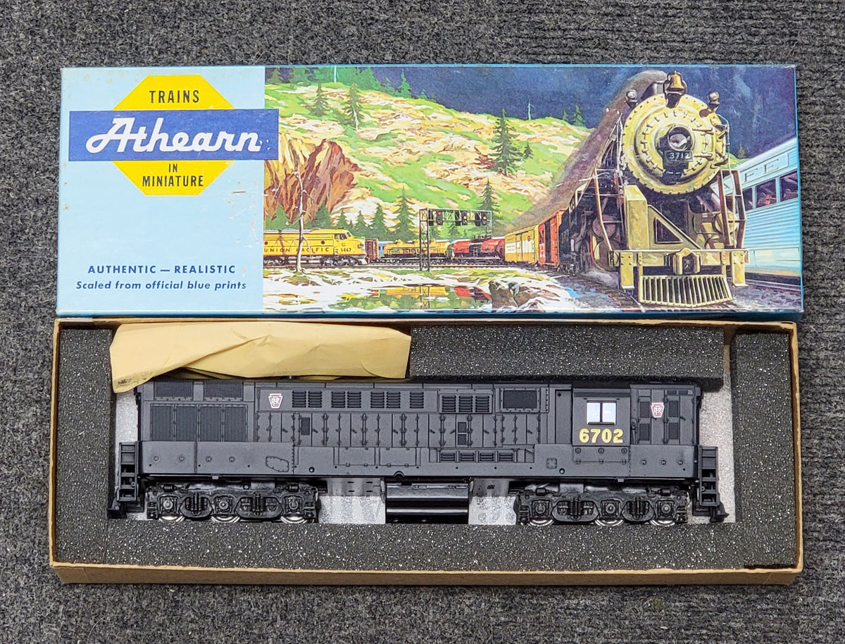 Athearn Blue Box HO Scale FM Trainmaster Pennsylvania PRR 6702 (Powere ...