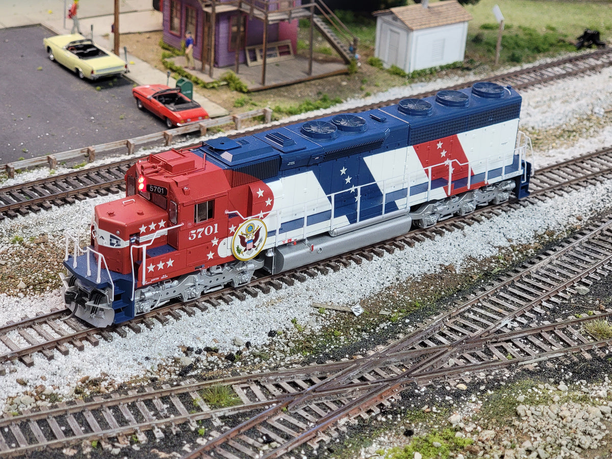 Athearn Genesis G67124 HO Scale EMD SD45-2 Santa Fe ATSF "Bicentennial ...