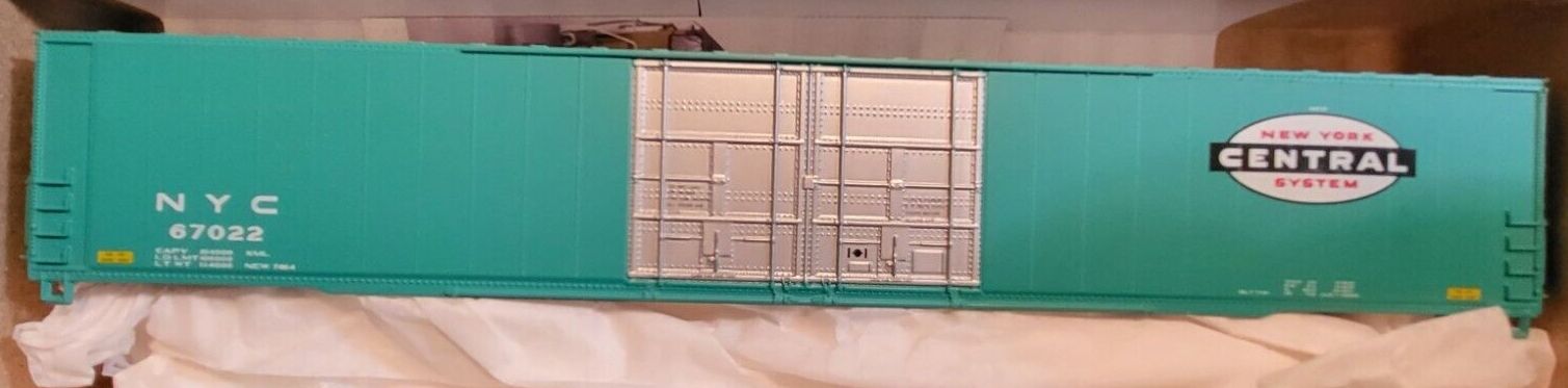 Athearn 1969 HO Scale 86' Hi-Cube 4 Door Auto Parts Boxcar (Blue Box K — White Rose Hobbies