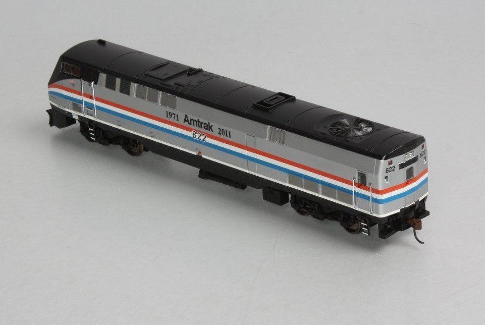 Athearn (Walthers) 99452 HO Scale GE P42DC Amtrak 822 Phase III 40th A ...