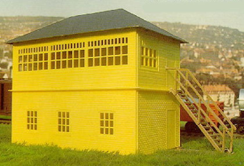 IHC 4102 HO Scale Switch Tower Kit - NOS — White Rose Hobbies