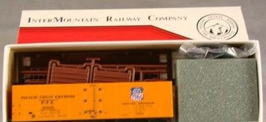 InterMountain Railway Co. 40509 40' Steel Reefer Kit UP "Overland Rout ...