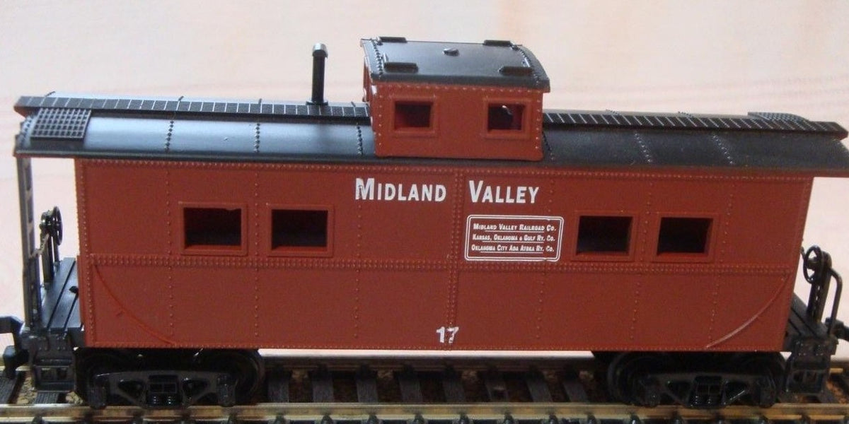 Mantua 726-088 HO Scale 36' Caboose Midland Valley MV 17 - NOS — White ...