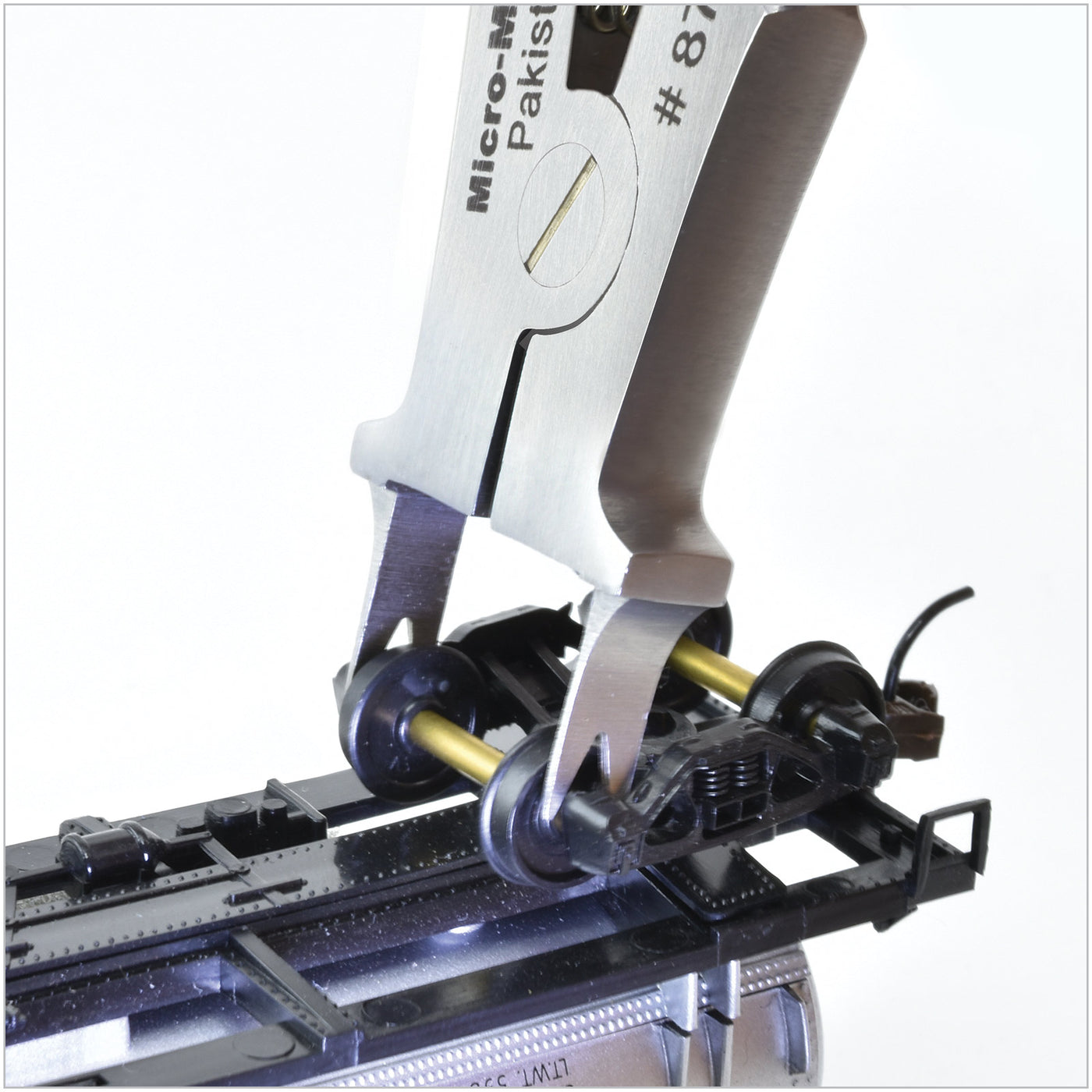 Micro-Mark 87936K HO Scale Truck Spreading Pliers and Tuner Tool Set ...