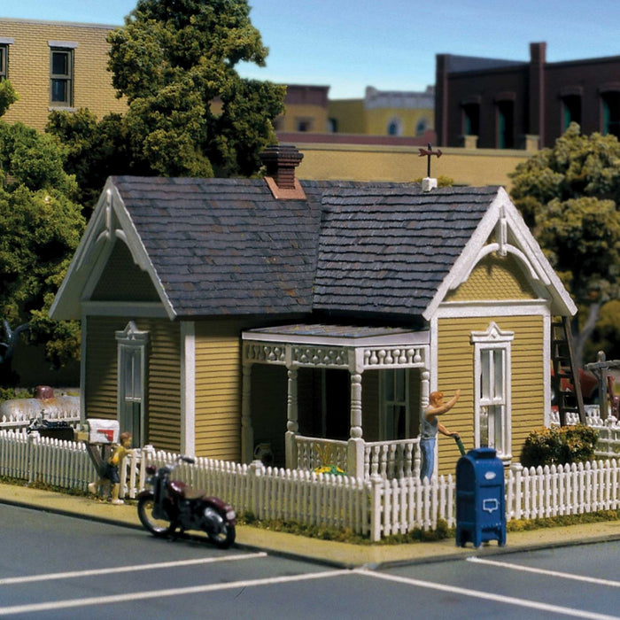 Roomettes 01-205-01 HO Scale Millie's House Interior Kit (Fits DPM 205 ...