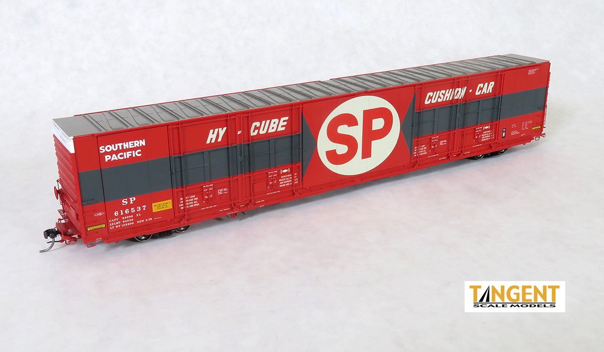 Tangent 25520-01 HO Scale 86' Quad Door B-70-54 Boxcar Southern Pacifi ...