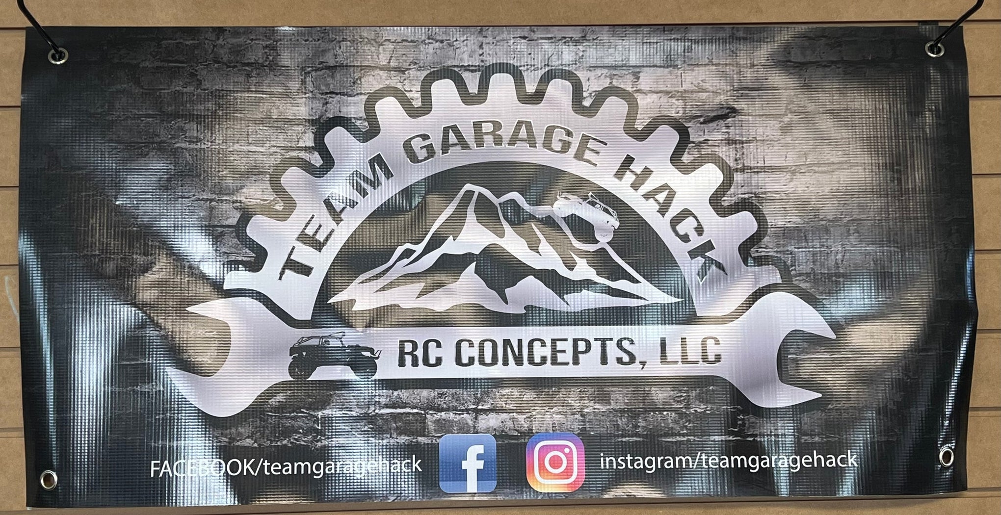 Team Garage Hack Banner — White Rose Hobbies