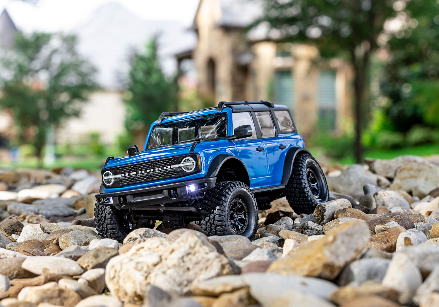 Traxxas 97074-1 Blue 1/18 TRX-4m Scale and Trail Crawler with Ford Bro ...