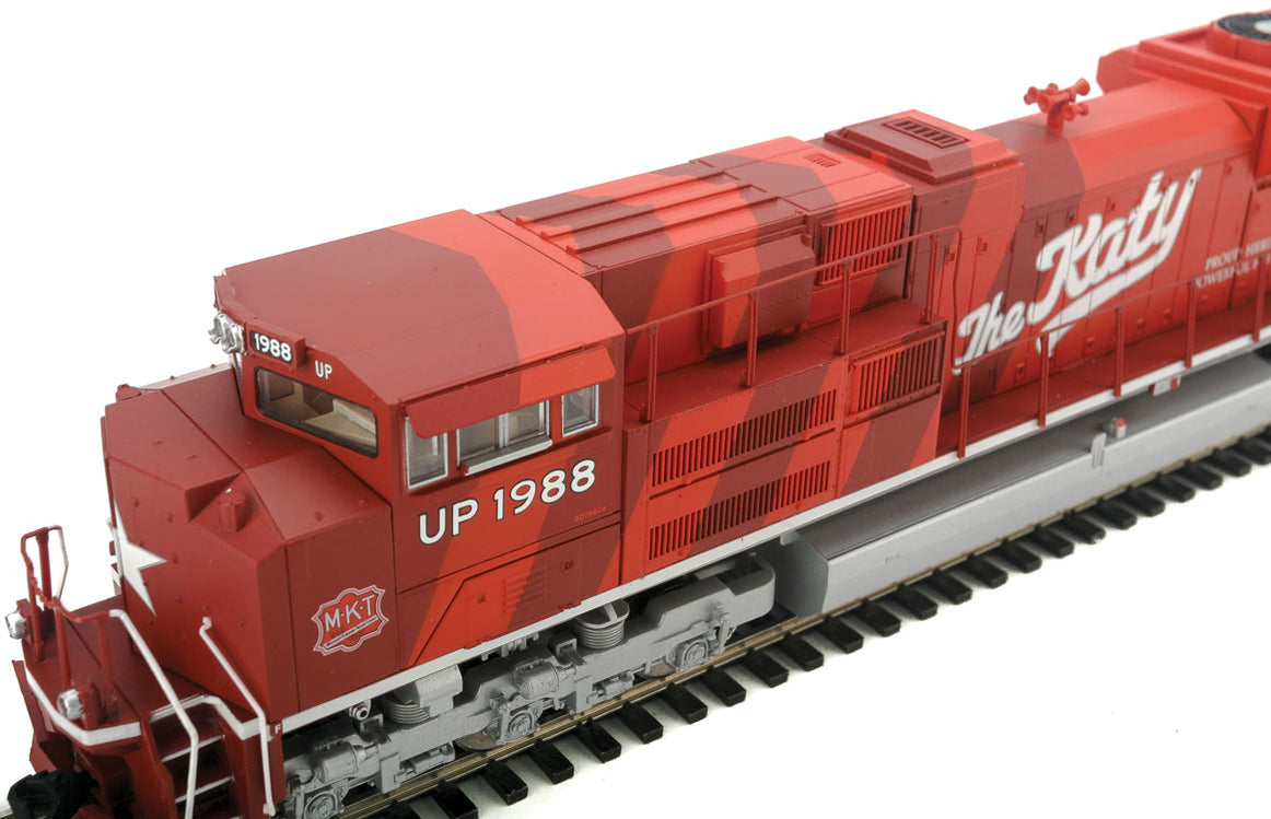 Walthers 910-19824 HO Scale EMD SD70ACe Diesel MKT Heritage Union Paci ...