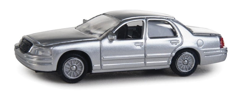 Walthers 949-12023 HO Scale (1:87) Silver Ford Crown Victoria Un-marke ...