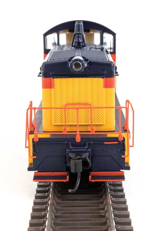 Walthers Mainline 910-10664 HO Scale EMD SW7 Phase II Switcher Chessie ...