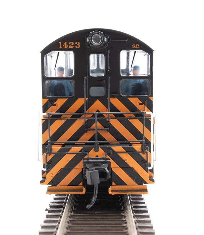Walthers Mainline 910-20622 HO Scale EMD NW2 Phase V Switcher Southern — White Rose Hobbies